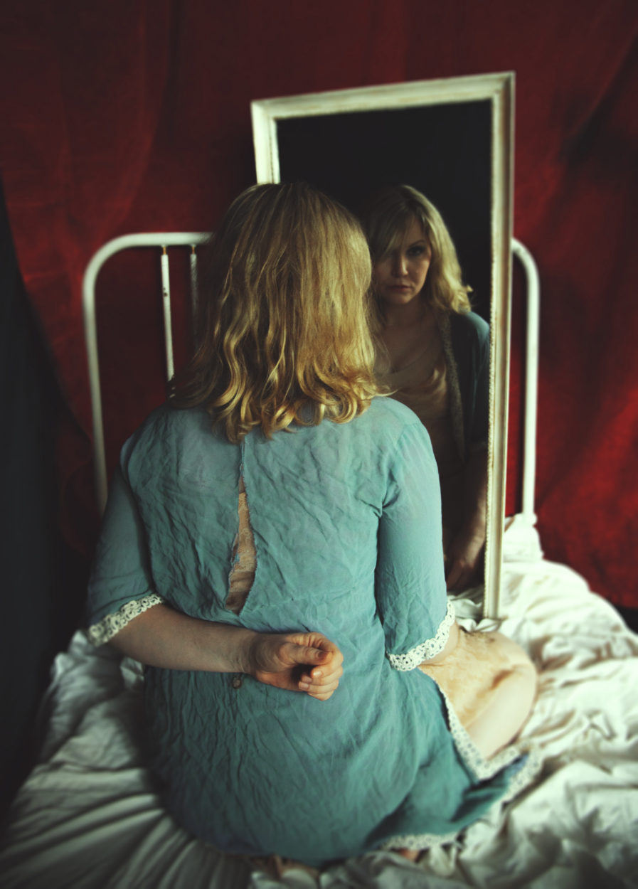 Listen to Astrid Swan’s ‘Song of Fear’ | Soliti